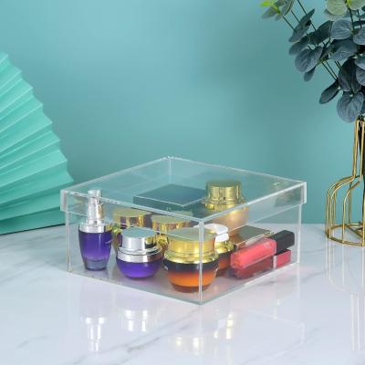 China Caja de acrílico de alta transparencia personalizada de fábrica con tapa, contenedor de plástico cubo cuadrado, caja de almacenamiento de cosméticos en venta