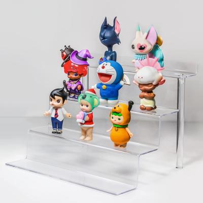 Cina supporto per visualizzazione verticale in acrilico a 4 strati, adatto per i caratteri Amiibo Funko POP in vendita