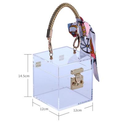 Cina Scatola di valigia in acrilico perpetua prospettiva scatola di fiori copertura in vetro decorativa immagazzinamento regalo per le vacanze in vendita