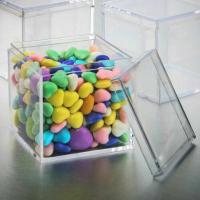 China Clear Candy Box With Lid Acrylic Candy Cube Box for sale
