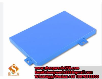 Cina High Quality 50mm Width Silver Color U-Shape Aluminum Ceiling in vendita
