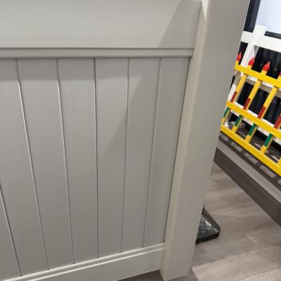 중국 주택 정원 내구성 있는 PVC 사전 조립 된 비닐 울타리 패널 환경 친화적 판매용