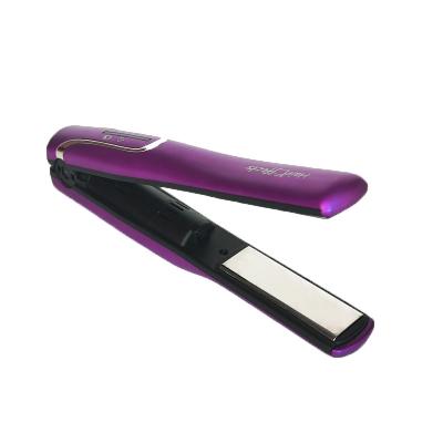 Cina BM139 purple portable constant temperature hair care titanium gold aluminum plate hair straightener in vendita