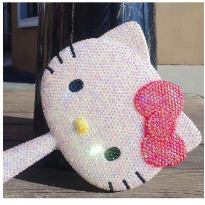 China High Grade Shining Rhinestone Handhold Mirror for Girl Makeup in Morden Design Style for sale