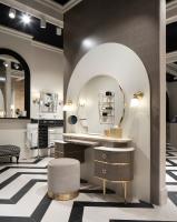 China MDF Lighted Corner Vanity Set Standing Dressing Table for sale