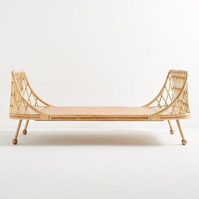 China Rattan Cane Double Bed Frame Bedroom Furniture For Hotel Restaurant And Banquet for sale