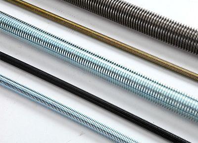 Various sizes of high tensile thread rods