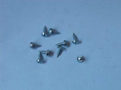 China Corrosion Resistant OEM Screw Round Head Din Standard Screw Grade 8.8 for sale