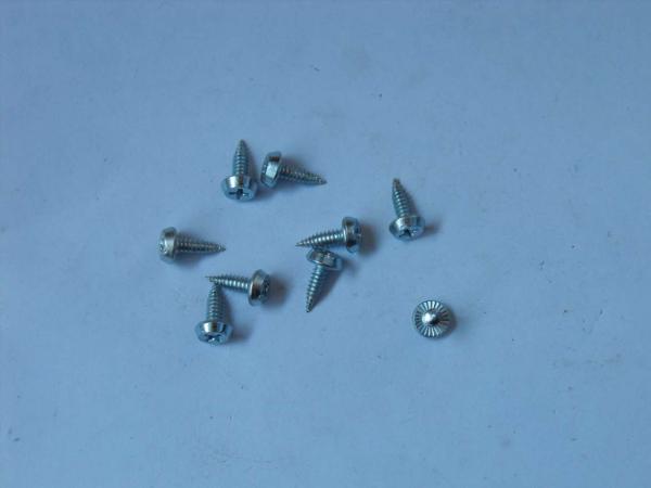 Quality Corrosion Resistant OEM Screw Round Head Din Standard Screw Grade 8.8 for sale