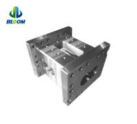 China Twin Plastic Extruder Screw Barrel for Engineering Plastic 5-20mm Alloy Liner for sale