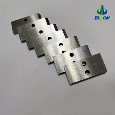 Cina La lama è di forma speciale, con forma di coltello per macchine industriali di piccole dimensioni, per imballaggi alimentari, riciclaggio di materie plastiche, resistenza all'usura, SS in vendita