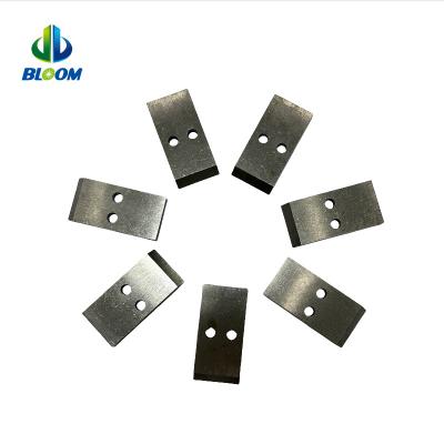 Cina La lama è di forma speciale, con forma di coltello per macchine industriali di piccole dimensioni, per imballaggi alimentari, riciclaggio di materie plastiche, resistenza all'usura, SS in vendita