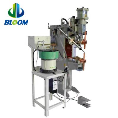 China Resistance Welding Spot Welding Machine Automatic Nut Bolt Transporting Nut Feeder for sale