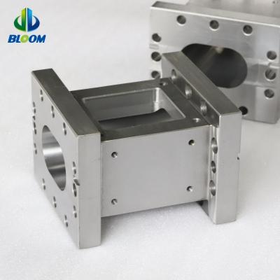 China High Accuracy Nickel Alloy Twin Screw Barrel with Wear Resistance for PA PBT PET PEEK Production for sale