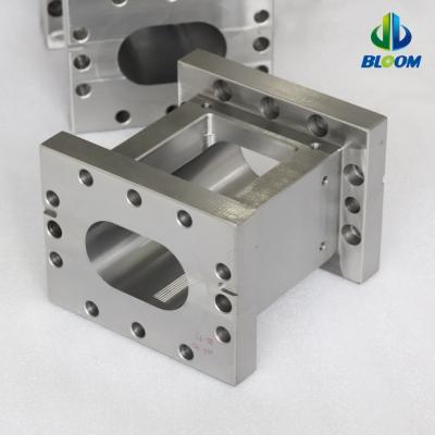 China Modular Structure Nickel Alloy Twin Screw Barrel with Wear Resistance for Plastic Extrusion for sale