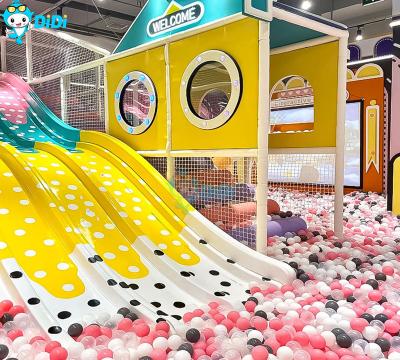 Cina Parco giochi al coperto per bambini di facile manutenzione con gioco del labirinto per supermercato in vendita