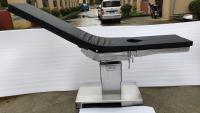 China Feynman AT6800-A2 Electro Hydraulic Operating Table 250kg 220V 50HZ CE ISO13485 for sale