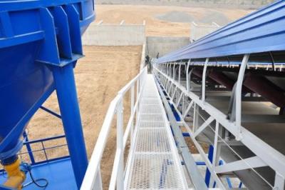 Planta de procesamiento por lotes por lotes concreta (HZS240/2HZS240)