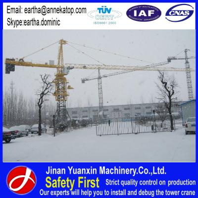China Grúa de la carga de QTZ80-6010 8t con la instalación en venta