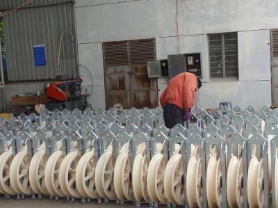 China 10KN ACSR Large Diameter Rope Pulley ACSR Conductor Single Sheave Stringing Block for sale