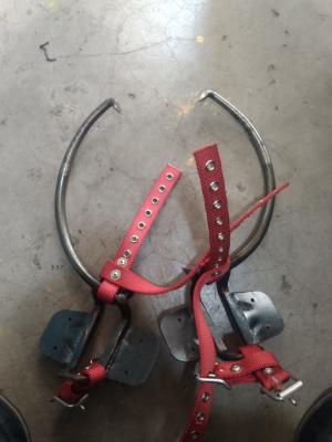 Cina 12 pollici di legno per arrampicarsi su un palo in vendita