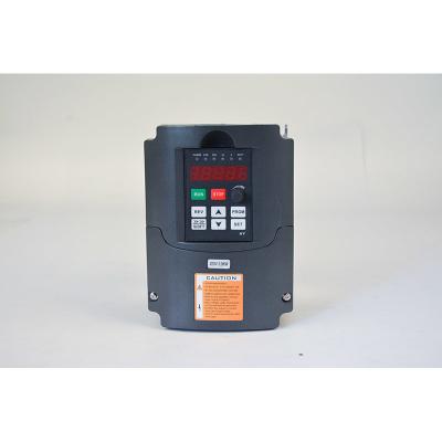 China DE Stock 3KW Huanyang 220V VFD Inverter Entrada 1 / 3 Fase Saída 3 Fase Controlador de velocidade do fuso à venda