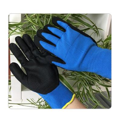 Cina Un nylon blu sensibile al tocco di 13 calibri tricotta i guanti del nitrile del lavoro industriale in vendita