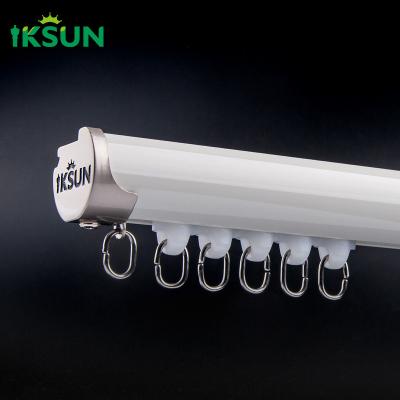 Cina T5 Temperature Ceiling Mount Curtain Track With Pulley System Accessori per tende in alluminio in vendita