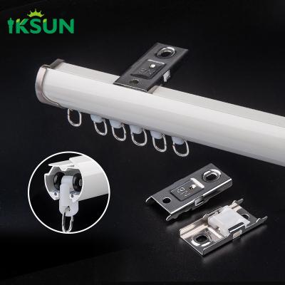 Cina T5 Temperature Ceiling Mount Curtain Track With Pulley System Accessori per tende in alluminio in vendita