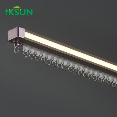 Cina Tracciato di rotaia a tenda singola a LED Nuovo design Materiale metallico di buona qualità soffitto accessorio Tracciato di tenda con luci a LED in vendita