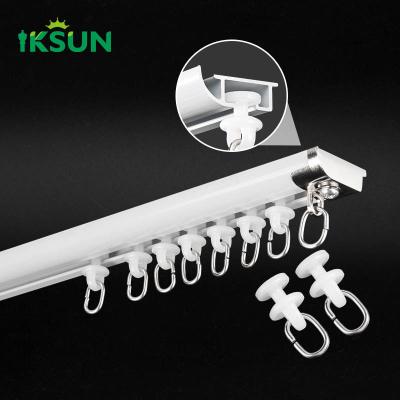 Cina Easy Assembled Screwfix Bendable Track Aluminium Not Fade Curtain Rail For Household in vendita