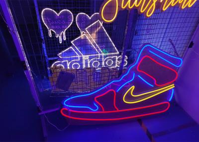 Cina Il silicone acrilico 12VDC ha condotto il tabellone per le affissioni al neon 200cm delle scarpe in vendita