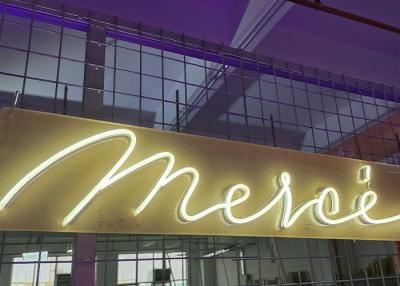 Cina Piano di sostegno quadrato 50000hours di parola delle insegne al neon su ordinazione inglesi della lettera in vendita