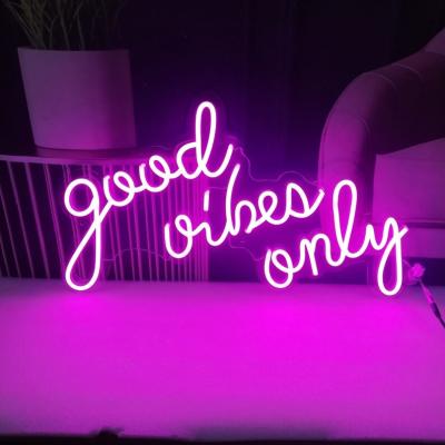 Cina Buon colore infrangibile di RGB dell'insegna al neon di vibrazioni soltanto che cambia per la decorazione del partito in vendita