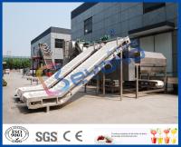 China Adjustable Speed Clapboard Elevator SUS304 Stainless Steel 0.1-0.4m/s for Fruit Processing for sale