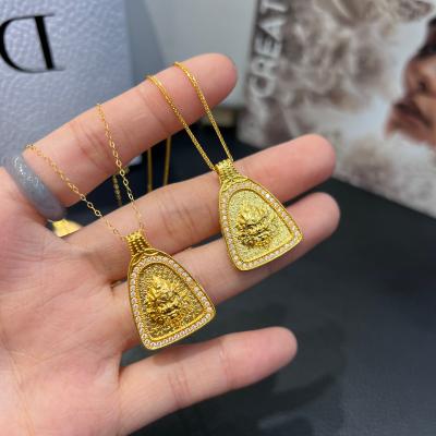 China High Quality Control gold 18k holy pendant Triangular-shaped golden fortune god 18K gold pendant 18K gold vintage pendant for sale