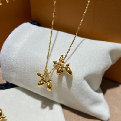 China Professional factory Wholesale Lightweight balloon dog unique shape polished finish cute animal 18K gold pendant for sale