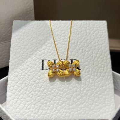 China Factory direct price Best Selling Brushed Cross Four-leaf Flower Bracelet 18K Gold Pendant Set Bulk 18K Gold Pendant for sale