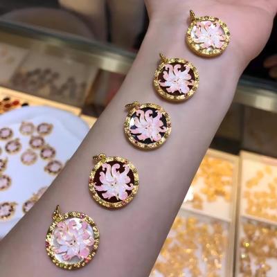 China Hot New Products Tarnish Resistant 18K Gold Pendant Nine Tailed Fox Chinese Style Unique 18K Gold Pendant for sale