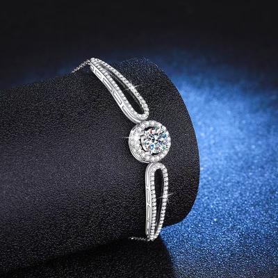 China High Quality Control Trendy 925 silver Moissanite bracelet silver color natural looking 925 silver Moissanite bracelet for sale