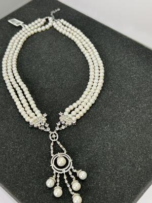 China Modern Latest custom-made Luxury Lariat Classic Pendant Necklace For Women Pearl Multilayer Chain Jewelry for sale