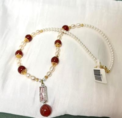 China Competitive price Vintage Pearl Necklace Red Agate Dainty Pearl Drop Necklace Fresh Water Pearl Necklace Wholesalers for sale