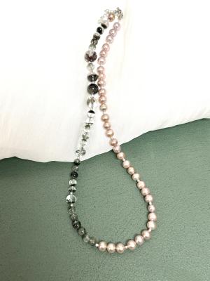 China Colorful Crystal Round Pearl Necklace with Natural Pearls and Jade Bead Strings in 47cm Length for sale
