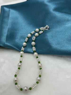 China Luxury Pearl Necklace with Hetian Jade - Natural Pearls and Jade in Exquisite Design for High-End Texture for sale