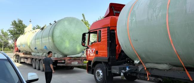 FRP Storage Tank with level gauge and customized inlet