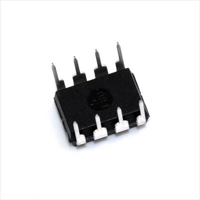 Cina La gestione LCD originale CI di potere scheggia DIP-8 CR5228 in vendita