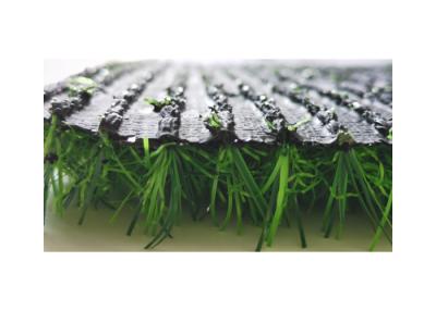 China 20mm Commercieel Kunstmatig Gras 2x5m 1x3m Faux Grasmat Te koop