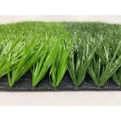 China a falsificação do campo de futebol de 40mm 50mm grama o relvado do futebol de SBR para o quintal à venda