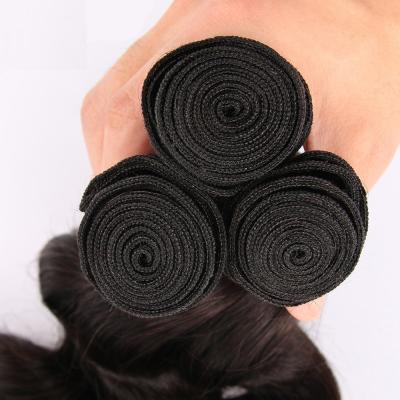 Cina I pacchi vergini non trattati dei capelli umani allentano il tessuto profondo dei capelli umani di Wave per la donna di colore in vendita