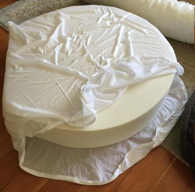 Cina Letto lavabile molle comodo dell'animale domestico del sofà di memoria della schiuma del sostegno del letto rotondo di lusso del cane in vendita